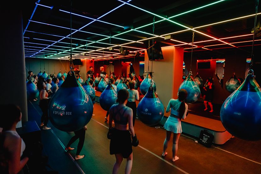 Splash Box - バンコクフリーペーパー WOM Bangkok